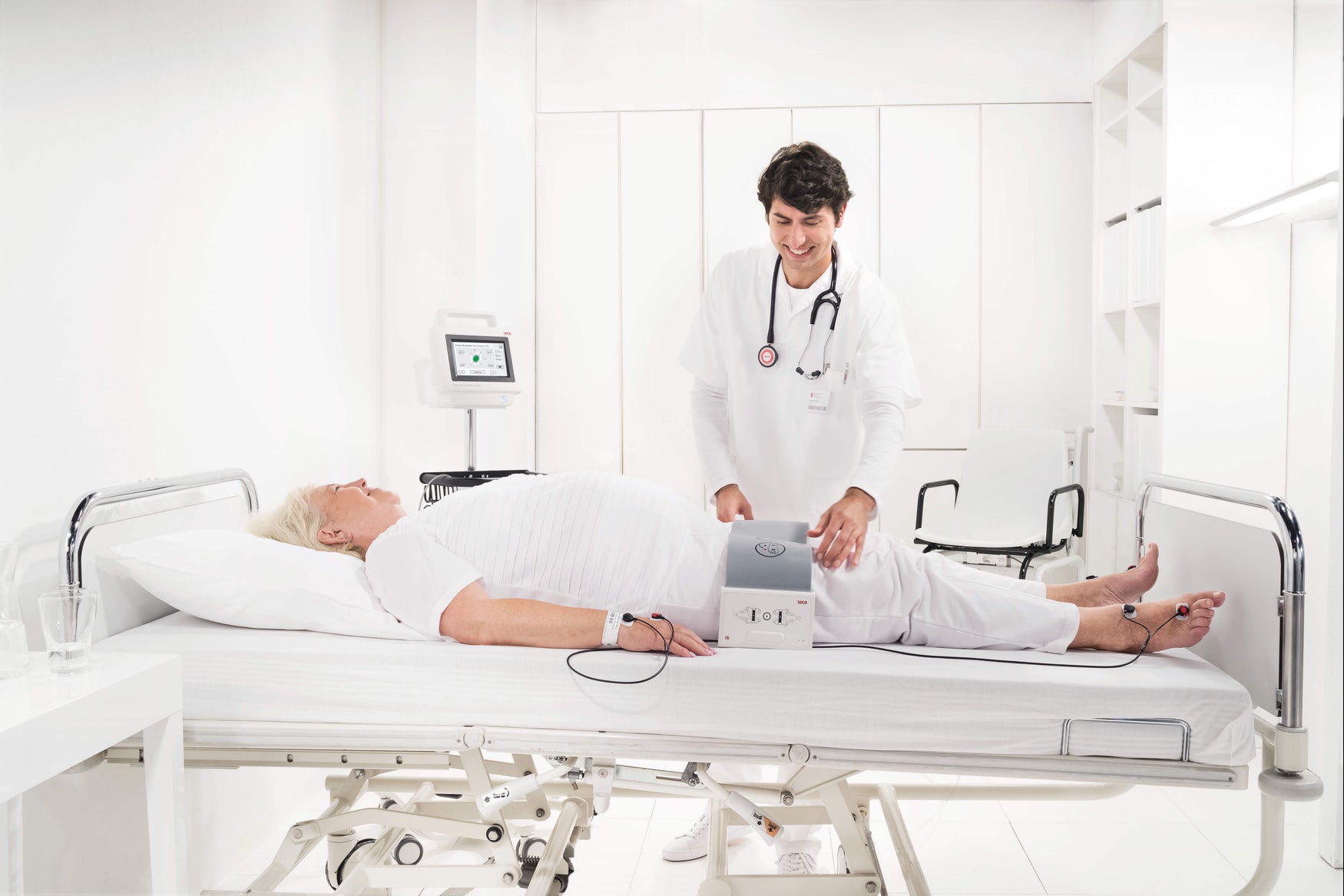 seca mBCA 525 - Analizador de Composición Corporal Móvil para Clínicas